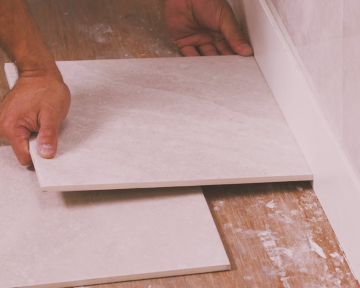 How to Tile a Bathroom Floor | Wickes
