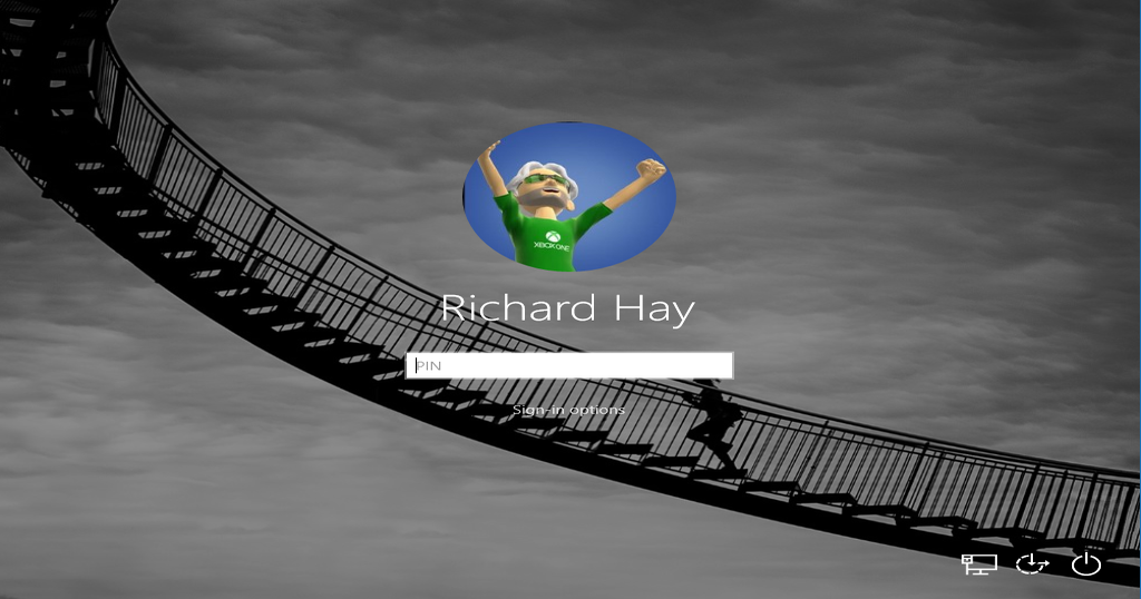 Windows 10 | You can prevent your email adress from being displayed on ...