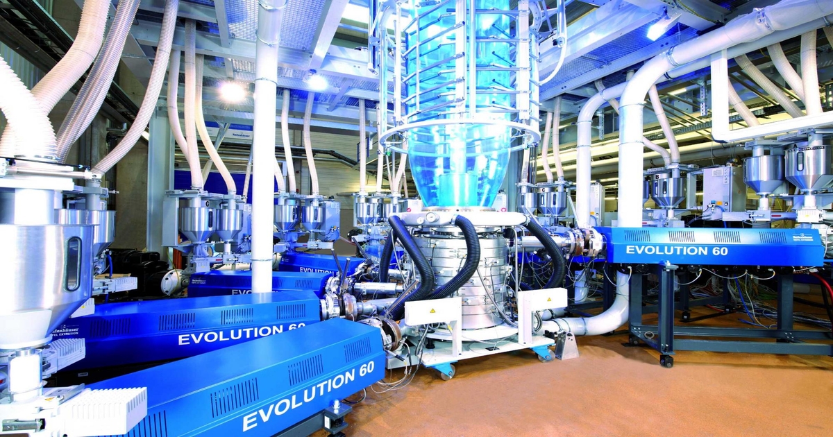 Plastic film extrusion: Nine-layer lines selling well