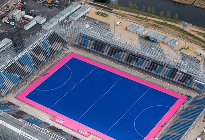 London 2012: Smurf turf adds pizzazz to hockey tournament