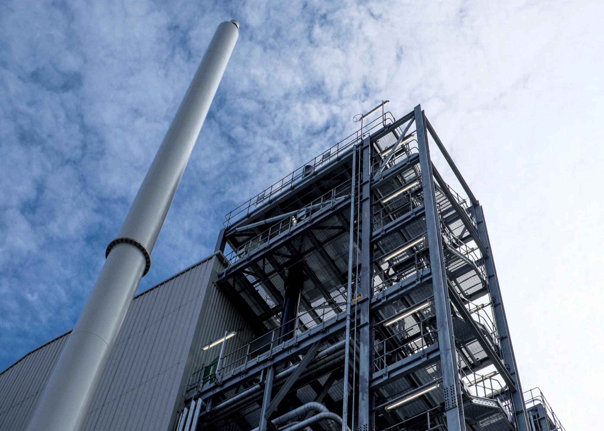 Victrex Logo Victrex Plc: H1 24 Group Volumes Down 11% Vs Solid H1 23