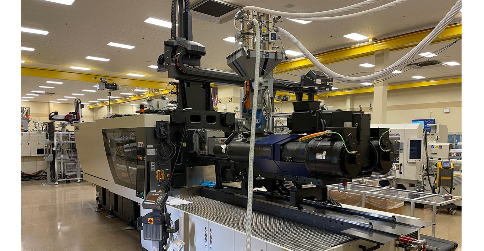 HTI Plastics Installs 420-Ton Engel Press with Integrated Robot