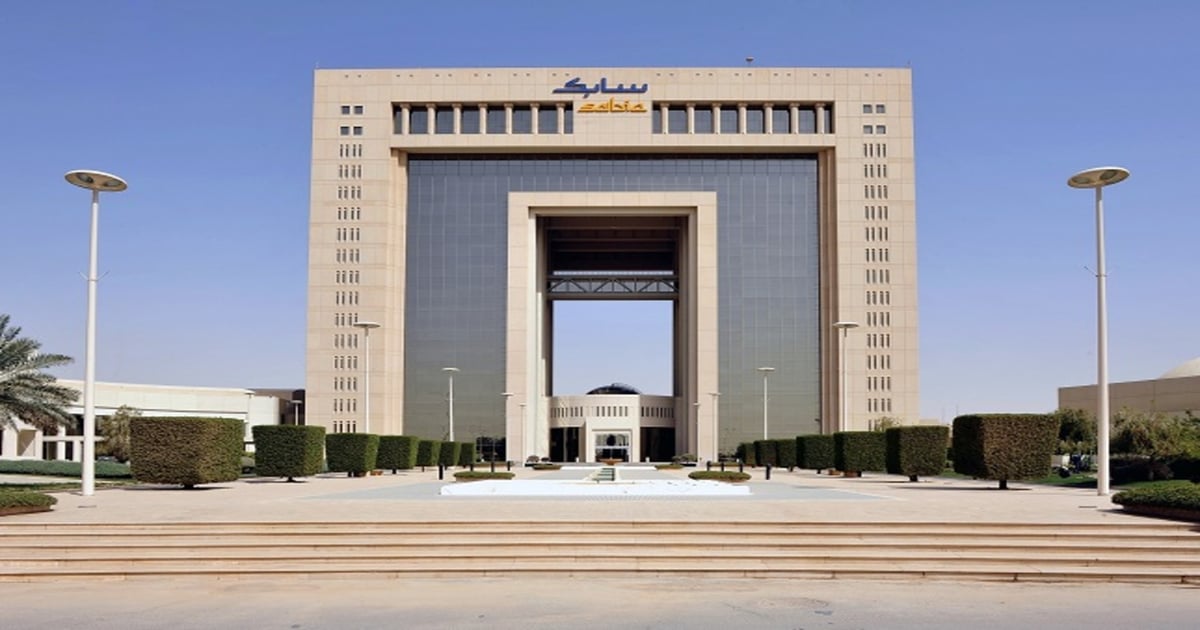 Sabic sells plastics units for $950M in two deals