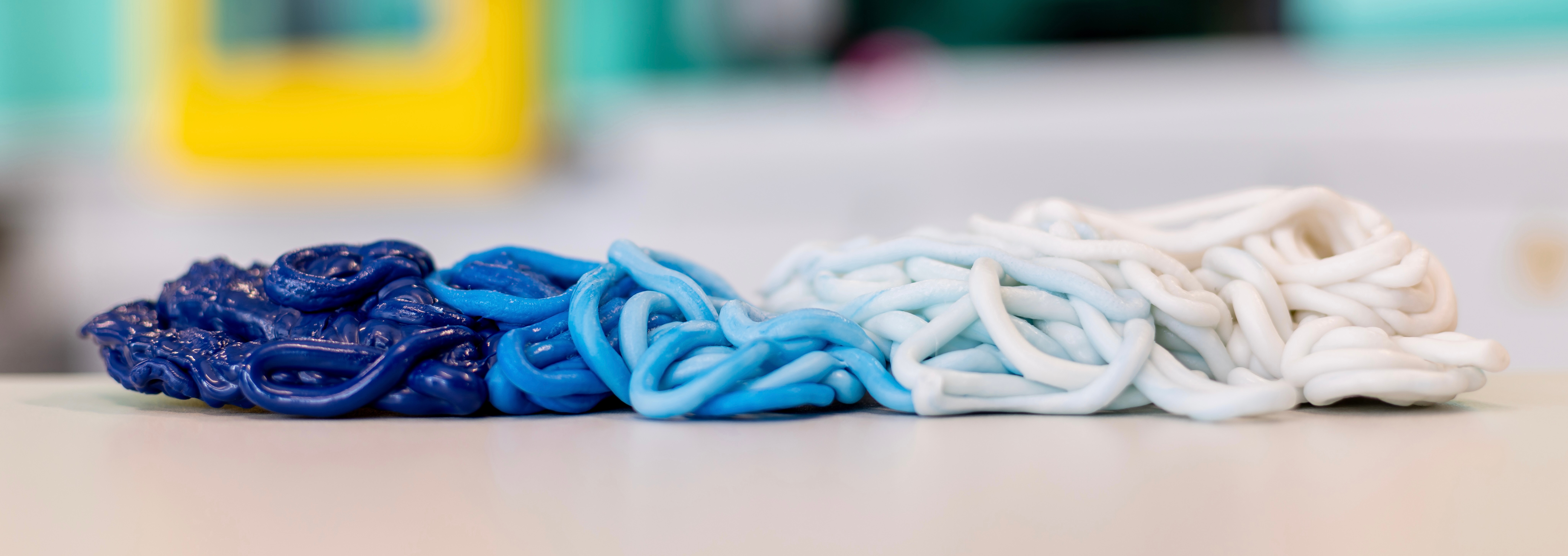 Blow Molding Innovation Keeps the Bubble Up During Color Changes