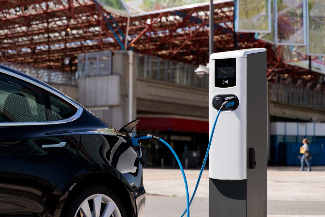 Public EV charging solutions | Alfen