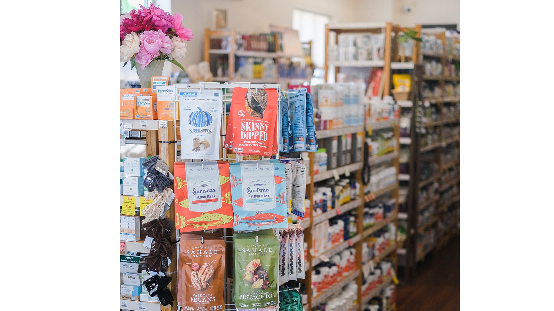 Two best friends put a woman's touch and welcoming vibe on Mastel's ...