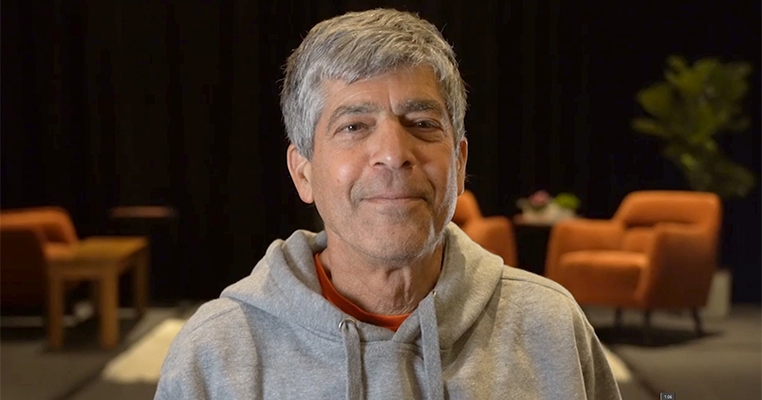 Jimbo's Naturally receives New Hope Network's first Joy Award