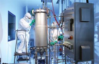 Multiproduct Facility Design and Control for Biologics