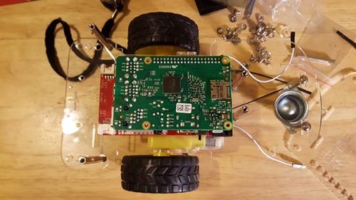 GoPiGo Turns a Raspberry Pi Into a Robot Car