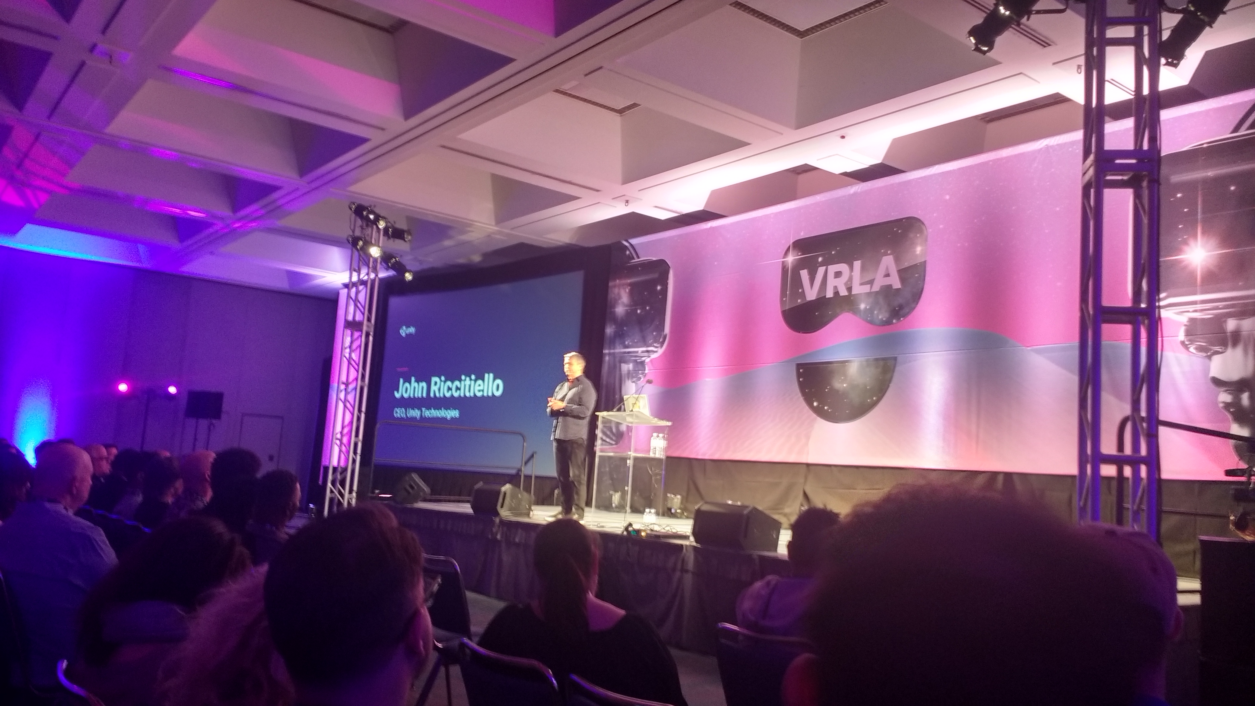 5 Major Challenges for VR to Overcome