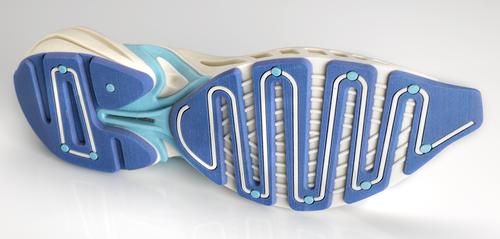 3D-Printed Custom Spike Plates Outrun the Competition