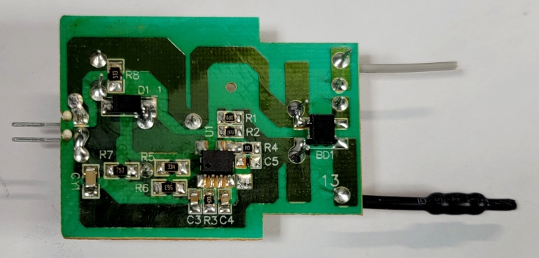 Teardown: LED Light Bulb Theory vs. Reality