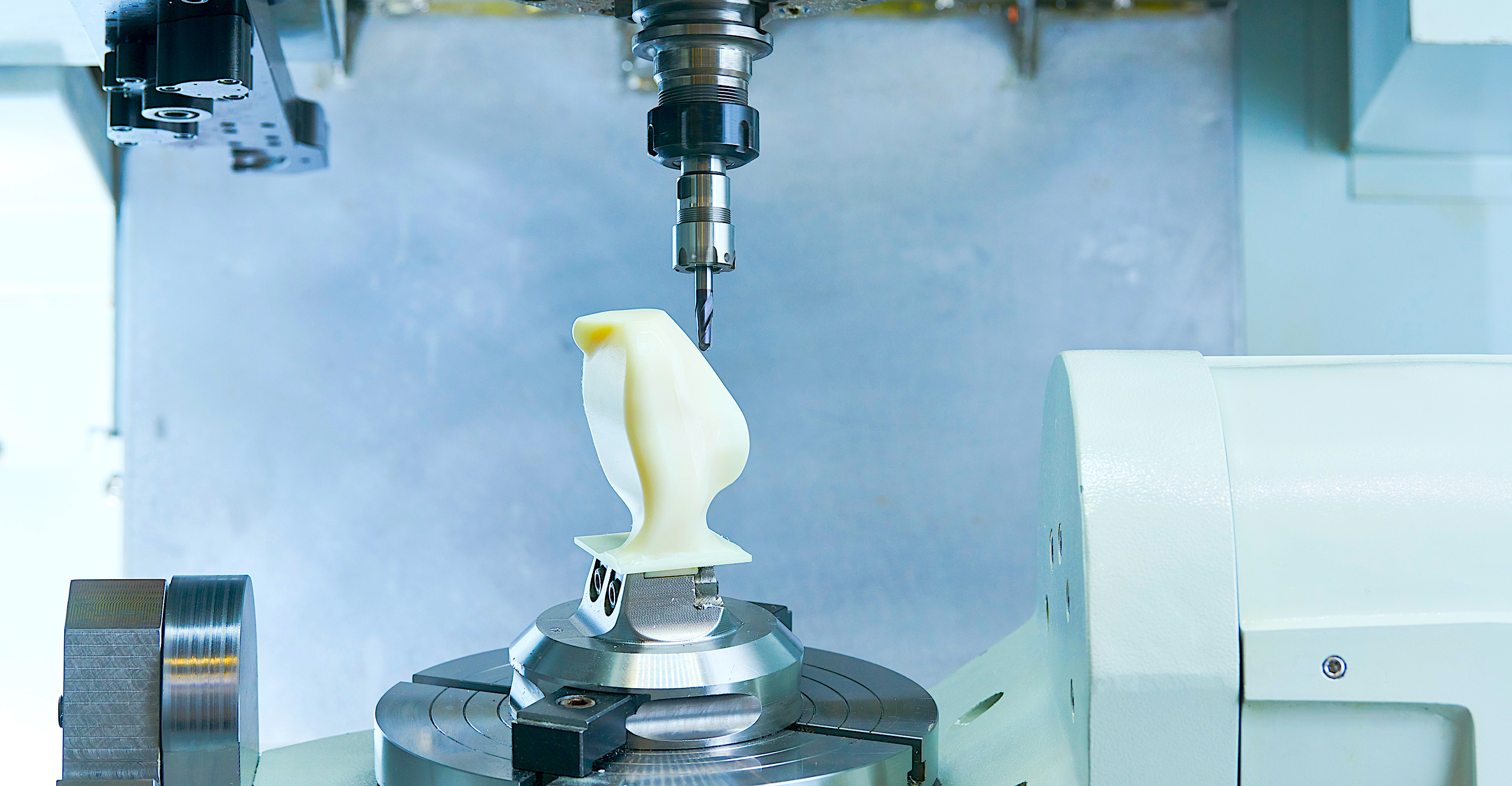 3 Reasons Why You Should Combine 3D Printing and CNC Machining