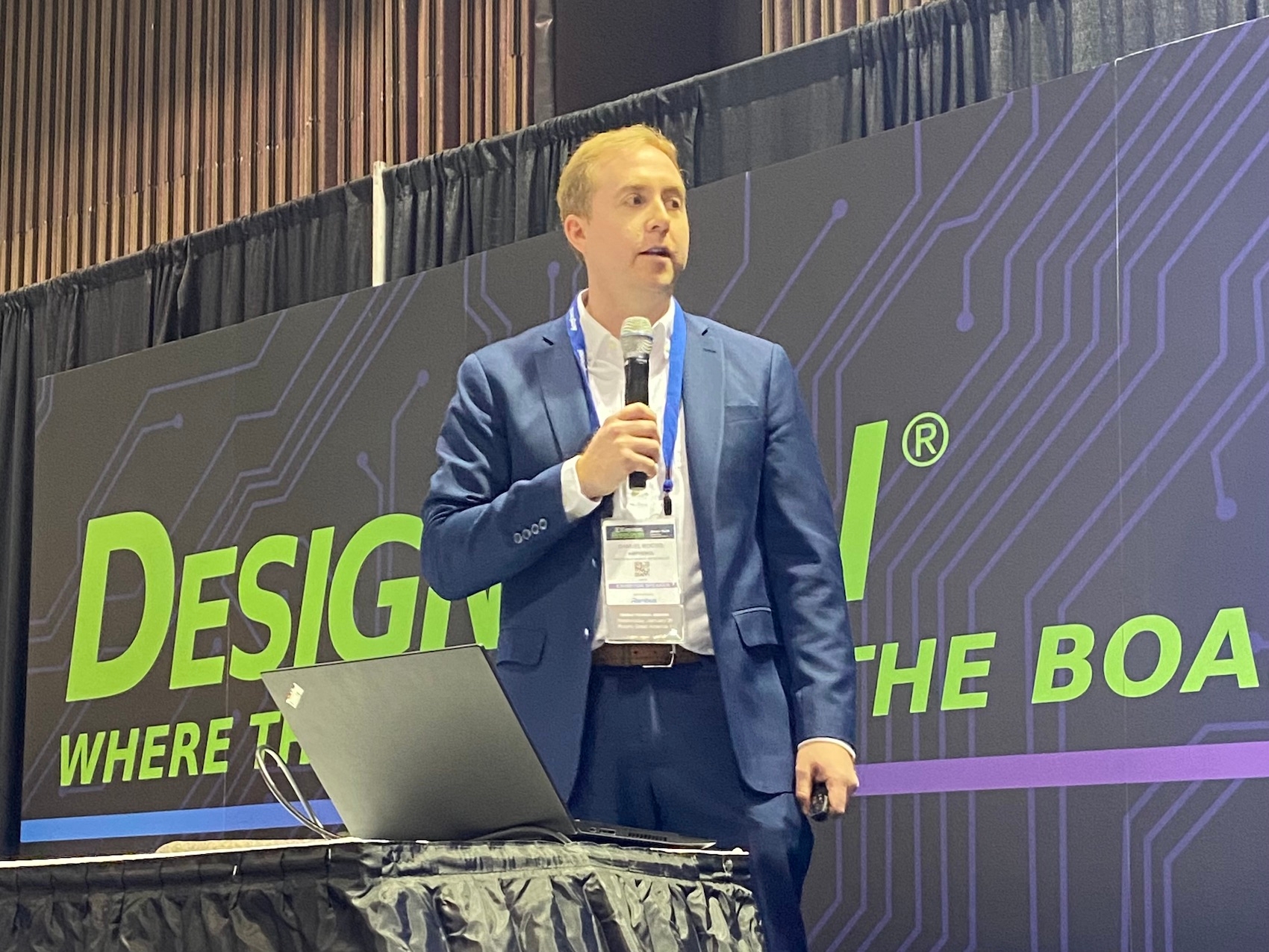 High-Speed Interconnect Solutions Evolve for Data Centers