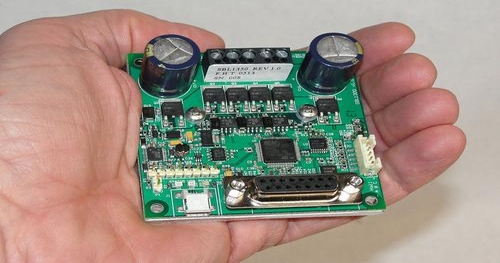 Roboteq Introduces Intelligent Robot Motion Controller