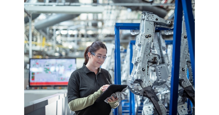 Manufacturing of Tomorrow: 4 Common Factors of Digital Factories