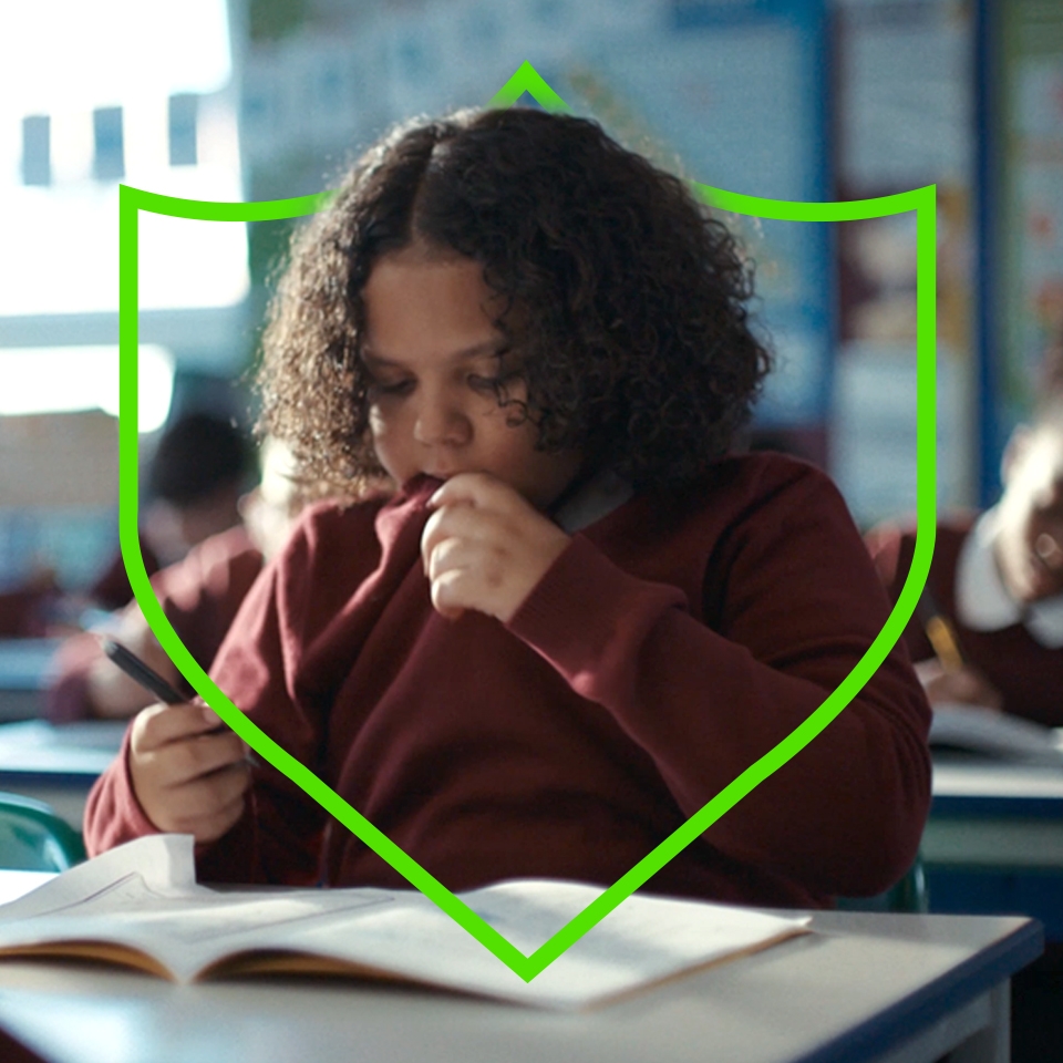 Kill the germs detergents leave behind | Dettol Laundry Sanitiser ...