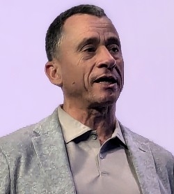 Canalys: Intel Is in 'Serious Trouble'