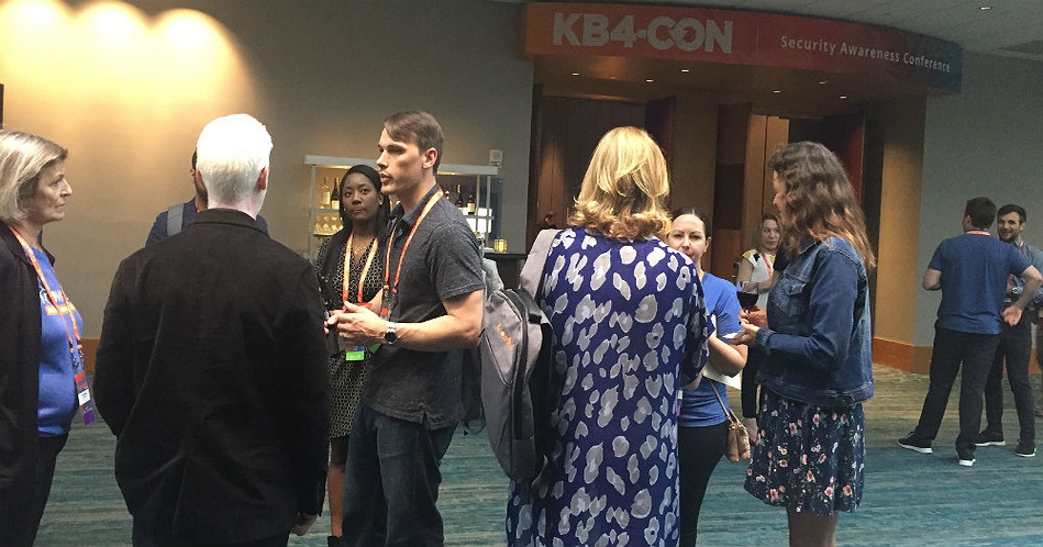 Images: KnowBe4 KB4-CON, Plus Partner Awards