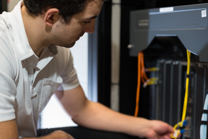 How to Survive an AWS Outage