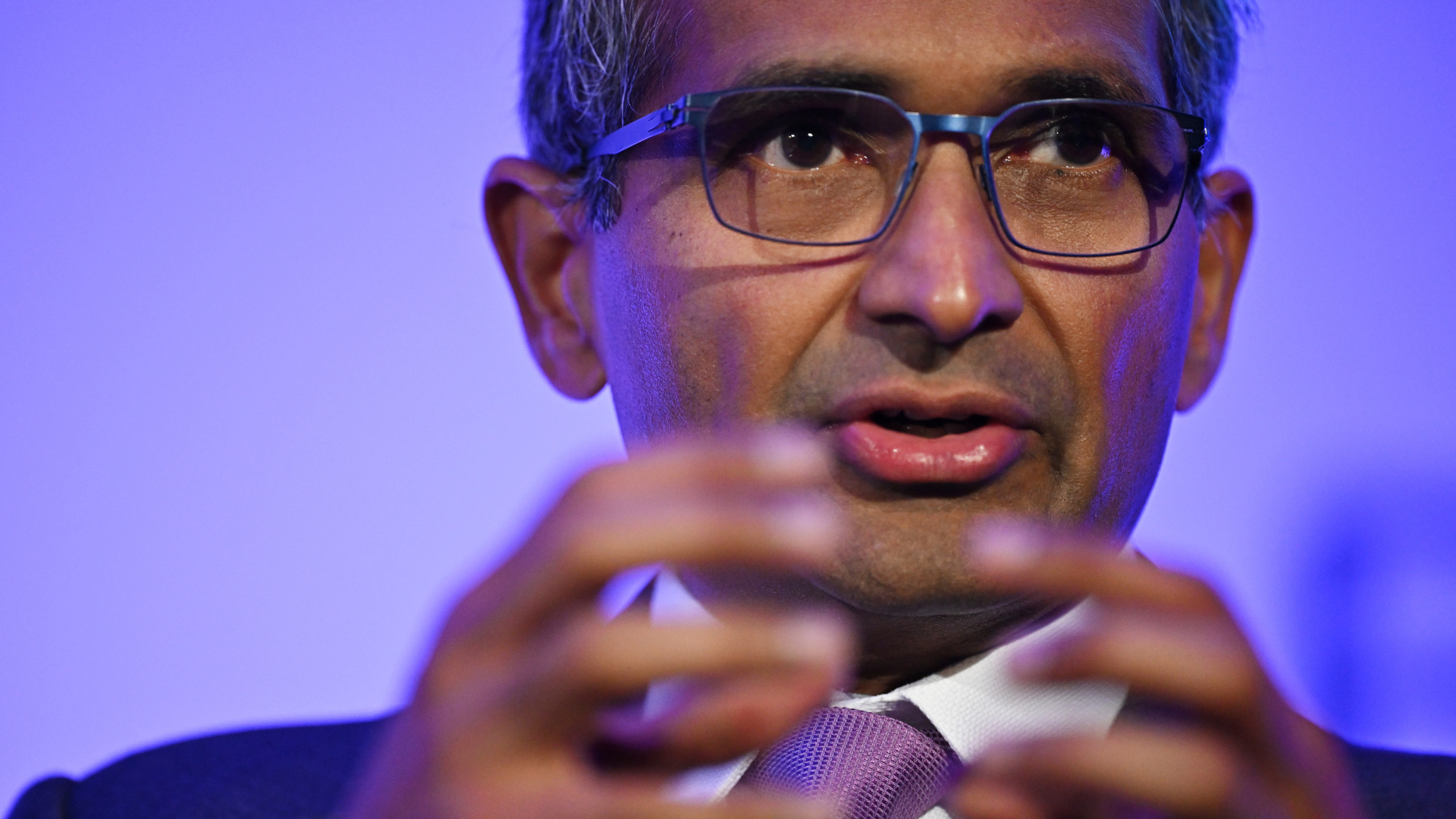 Smith & Nephew Cuts About 150 Manufacturing Jobs in Tennessee