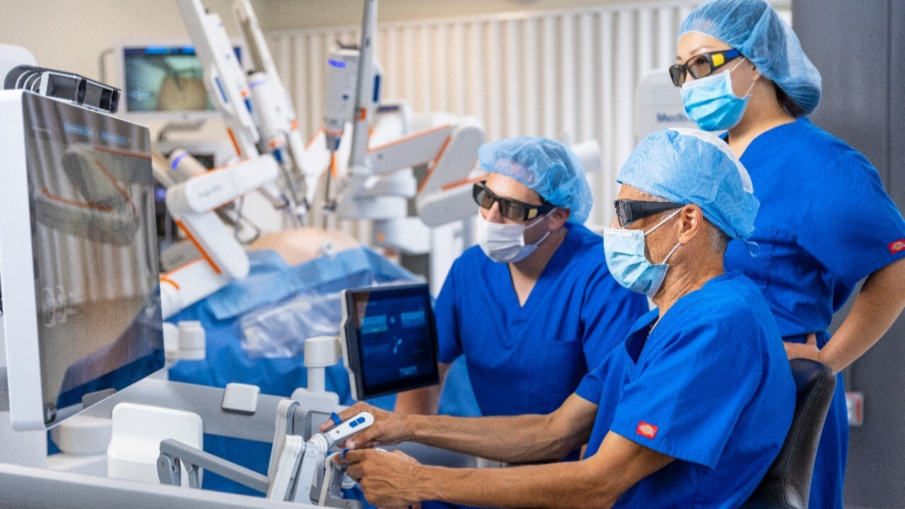 Medtronic Hits Milestone with Hugo Surgical Robot