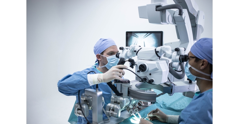 Big Hopes for microsurgical robots