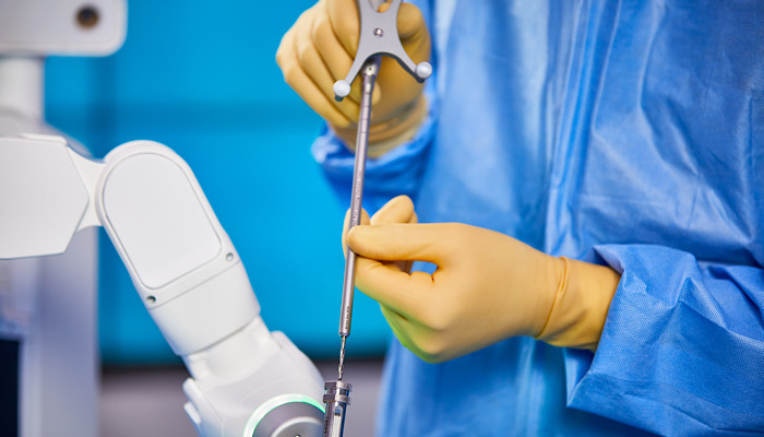 Medtronic Takes a Big Leap in Small Spine Surgery