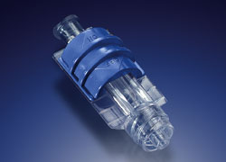Flow-Control Switch Features Female and Male Luer Lock
