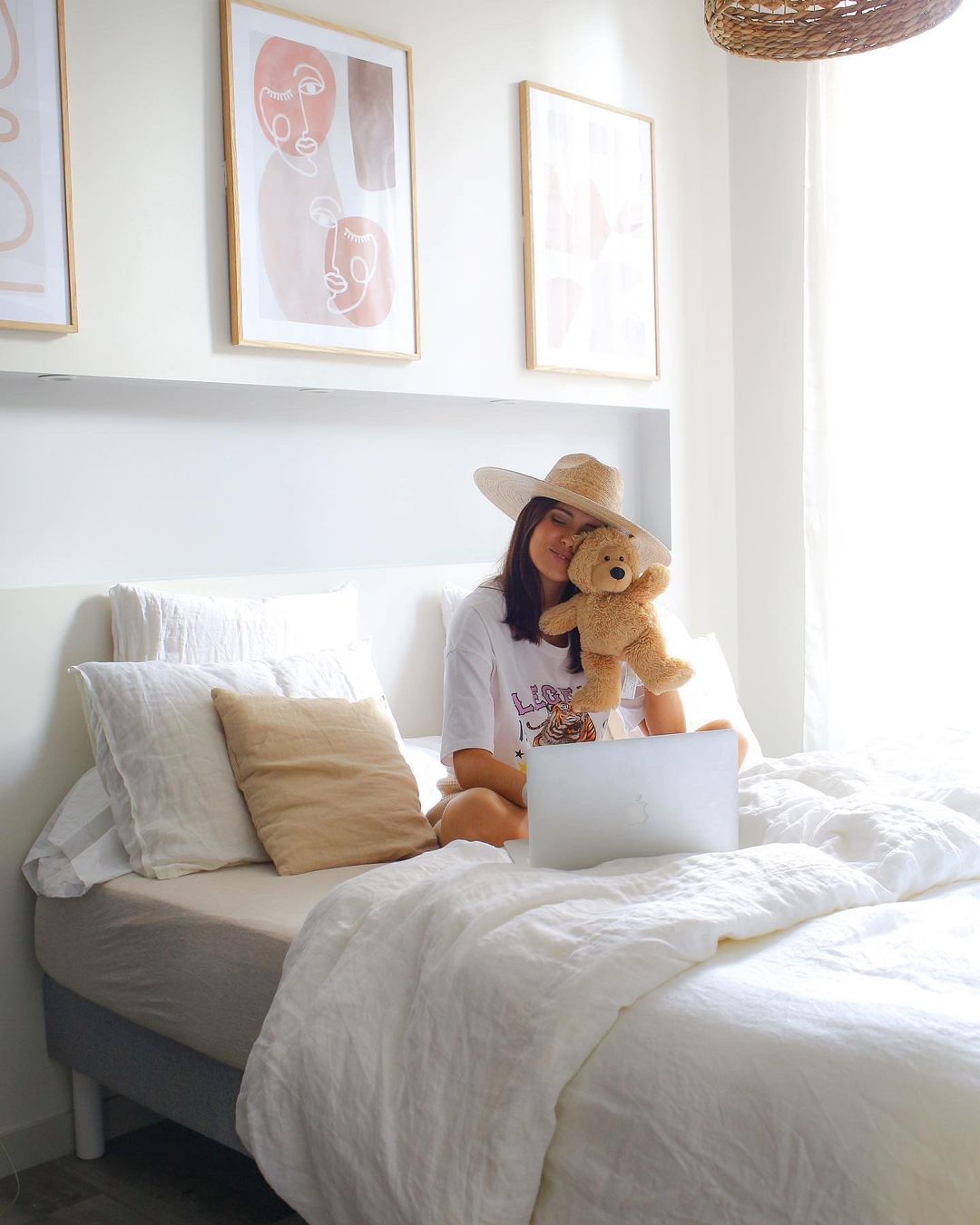 Emma Hybrid Airgird Mattress | Emma - The Sleep Company