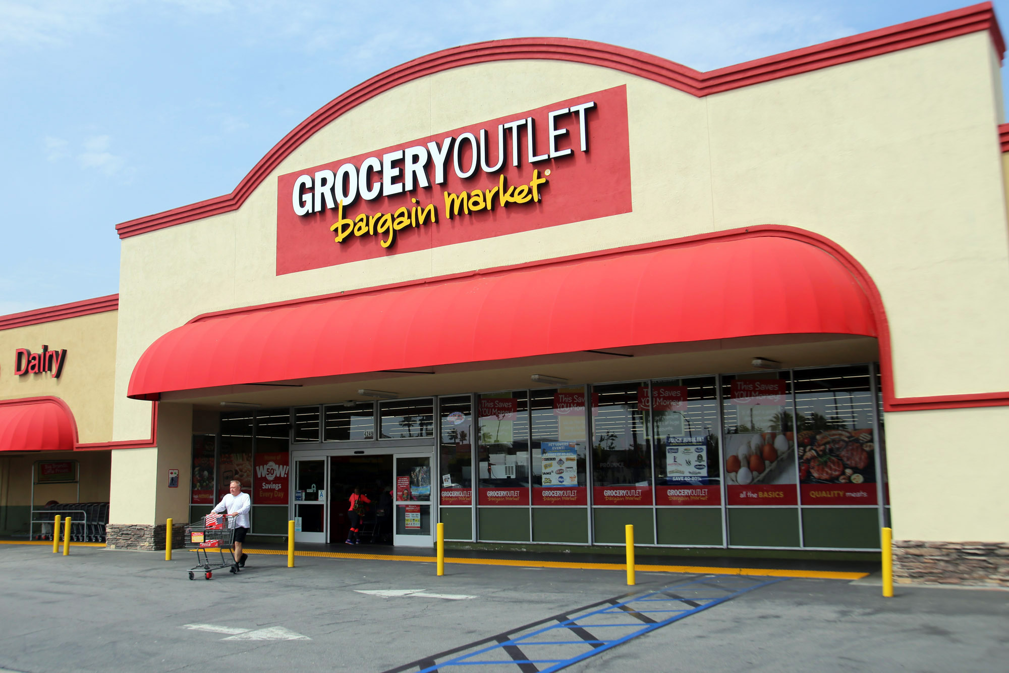 Grocery outlet locations store