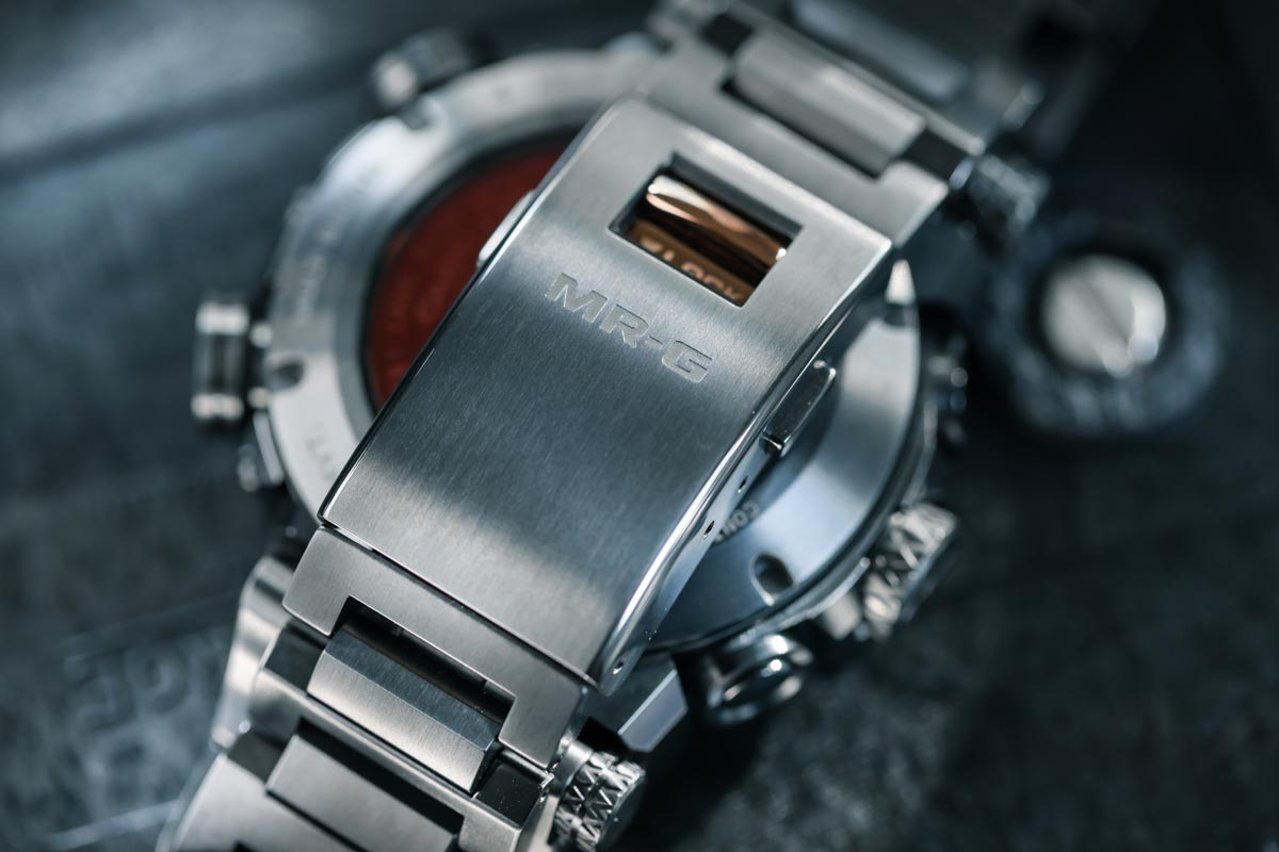 Casio G-Shock Frogman MRG-BF1000B-1ADR mit Titanband | WatchTime
