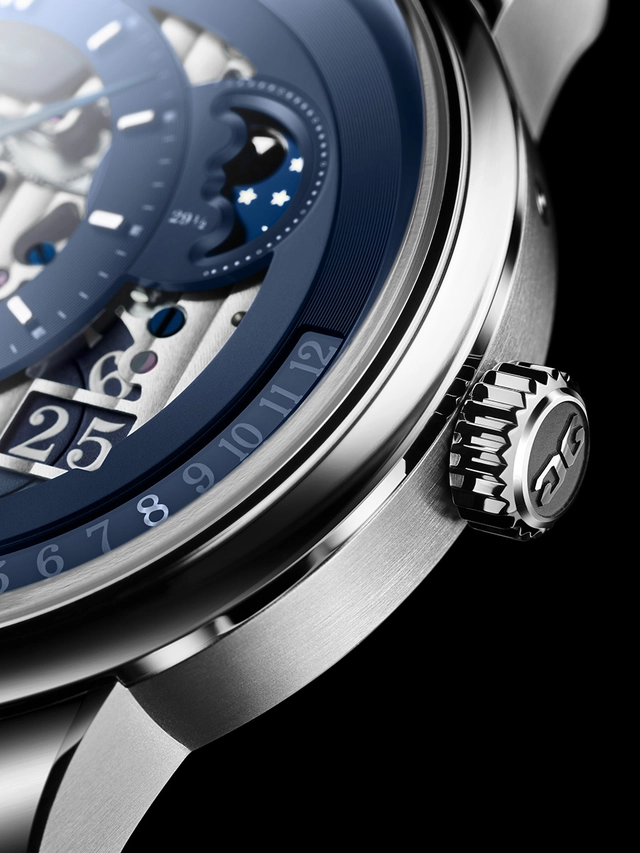 Glashütte Original PanoMaticCalendar in Dawn Blue | WatchTime