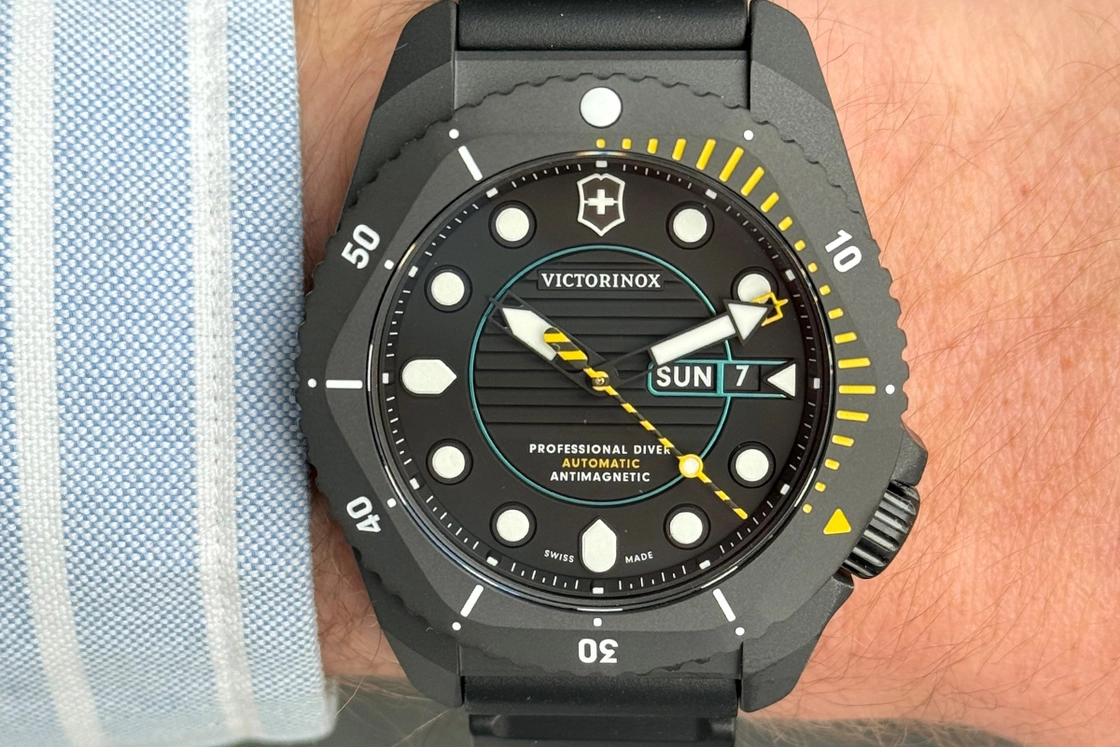 Hands-on: Victorinox Dive Pro | WatchTime