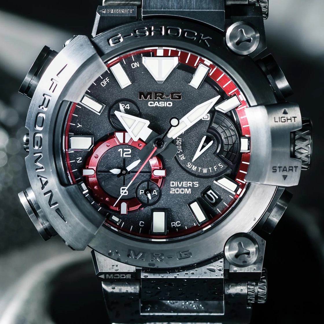 Casio G-Shock Frogman MRG-BF1000B-1ADR mit Titanband | WatchTime