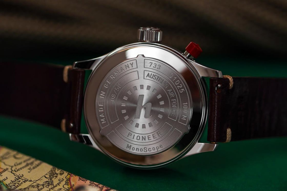 Hanhart-Chronograph: Austrian Air Force AW169M Limited Edition | WatchTime