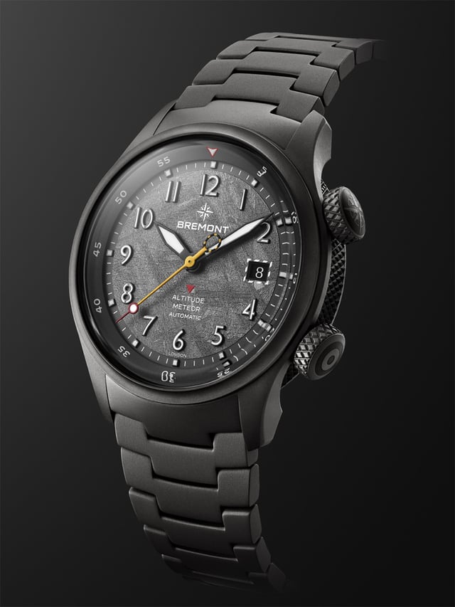 Bremont Altitude MB Meteor Stealth Grey | WatchTime