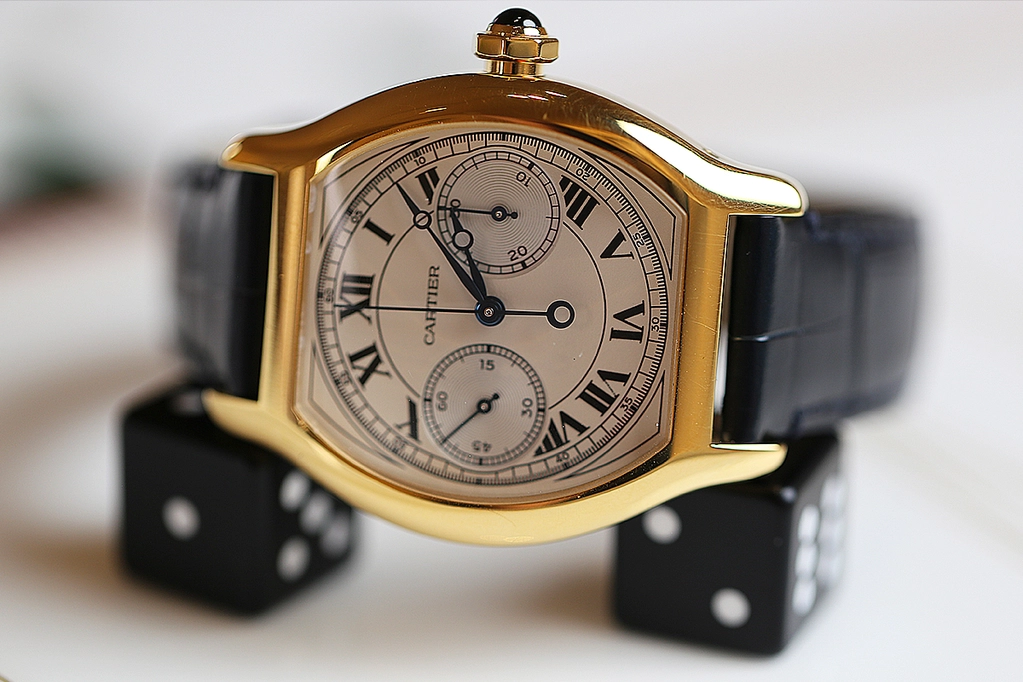 Cartier Privé lässt die Tortue als Monopusher-Chronograph aufleben ...