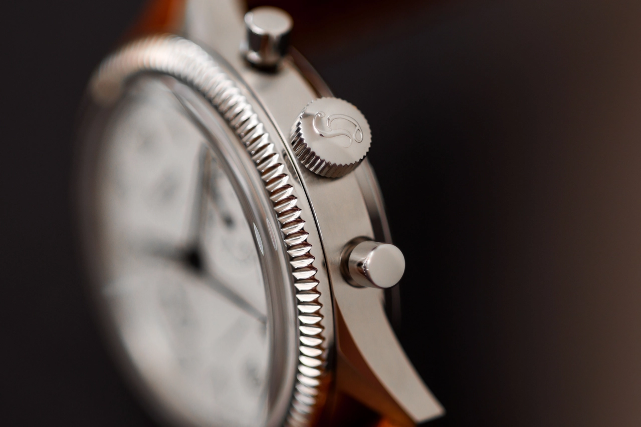 Hanhart 417 ES Moby Dick | WatchTime