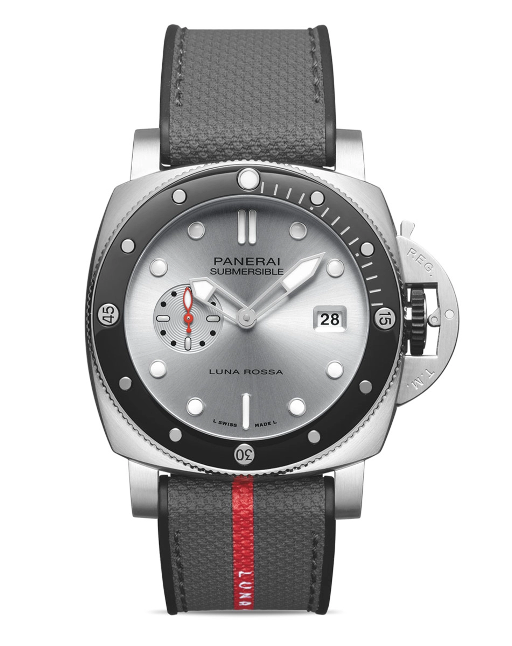 Panerai Submersible QuarantaQuattro Luna Rossa | WatchTime