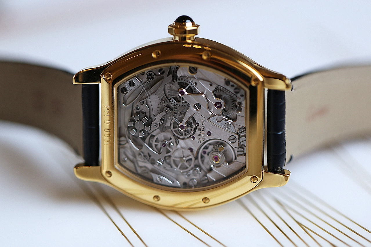 Cartier Privé lässt die Tortue als Monopusher-Chronograph aufleben ...