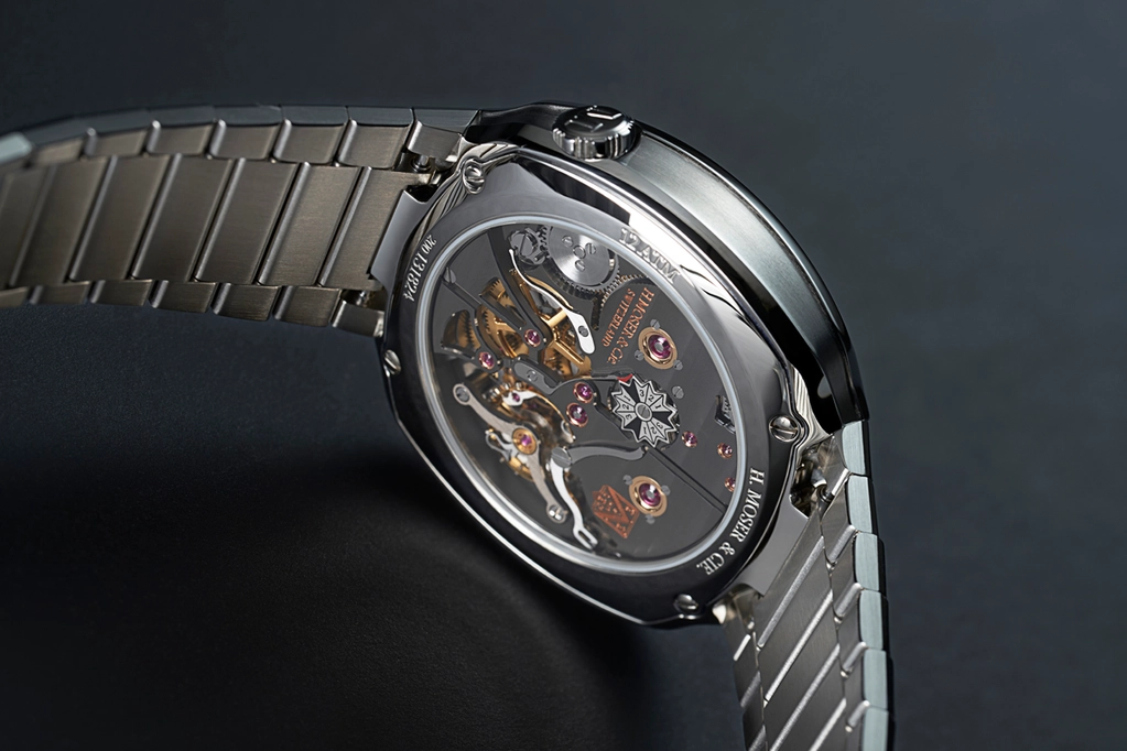 H. Moser & Cie.: Streamliner Perpetual Calendar Concept Smoked Salmon ...