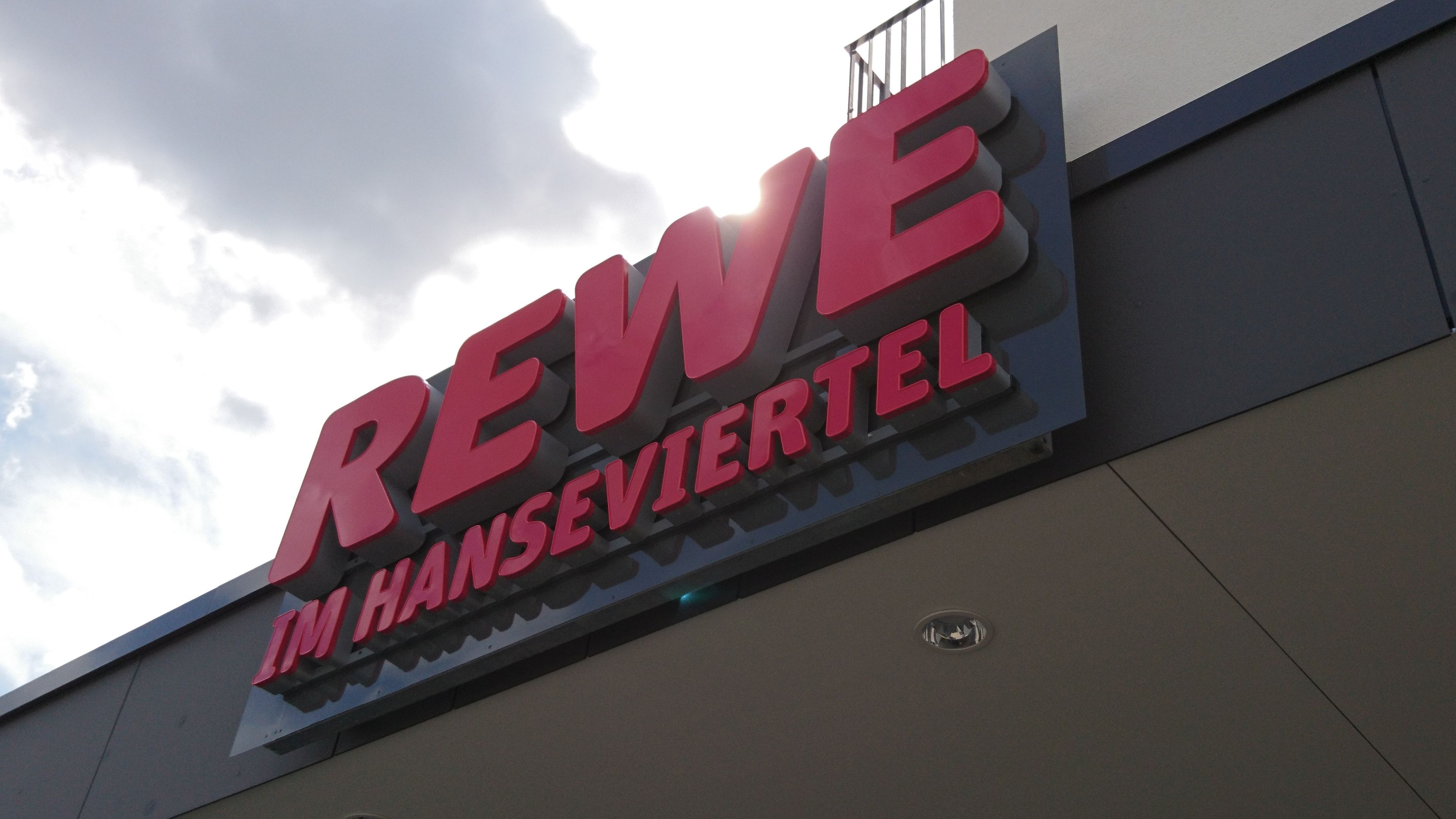 REWE Markt Lüneburg - Lübecker Straße 68