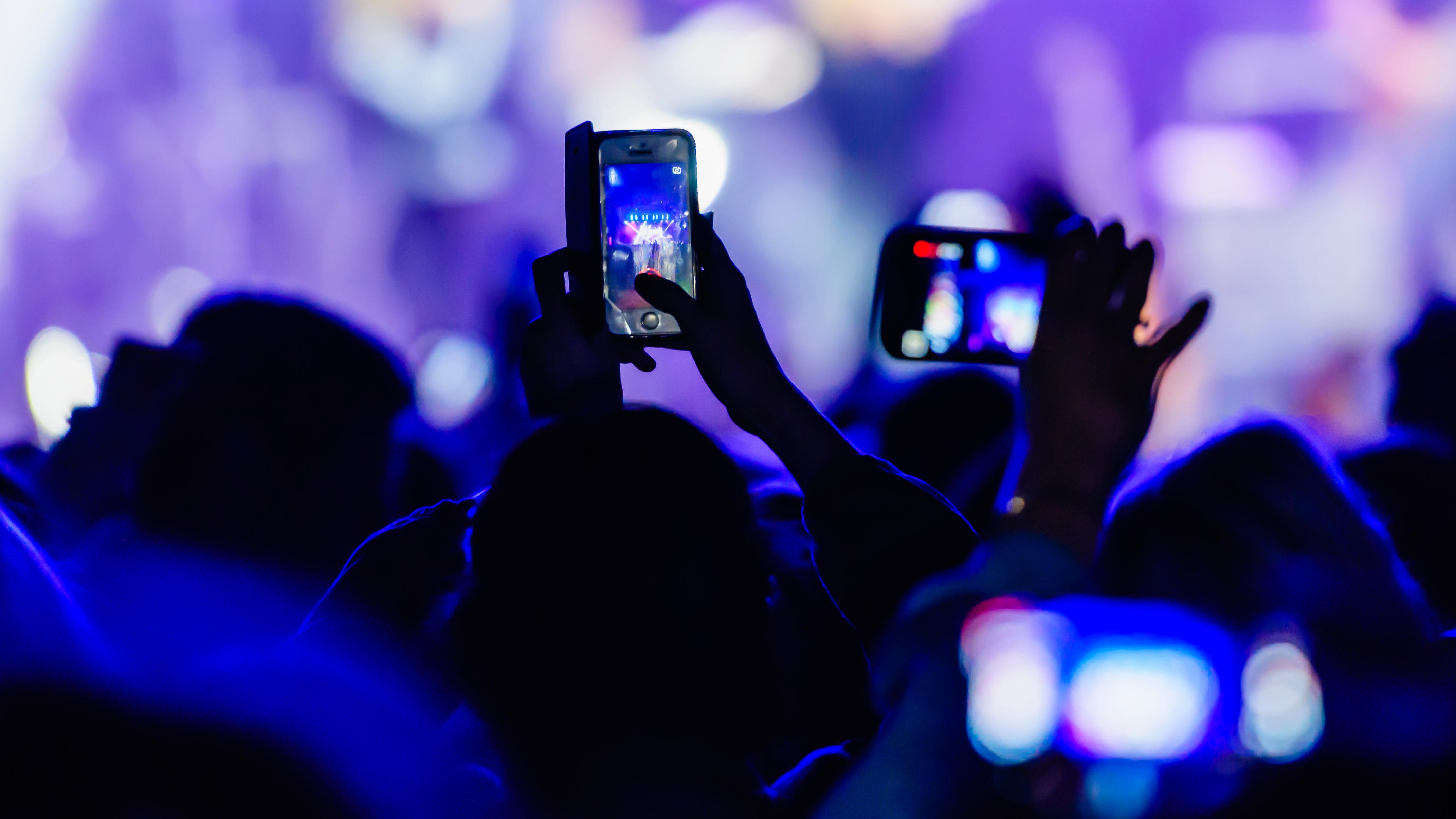 AT&T, T-Mobile and Verizon's smartphone promotions push Q2 sales ...