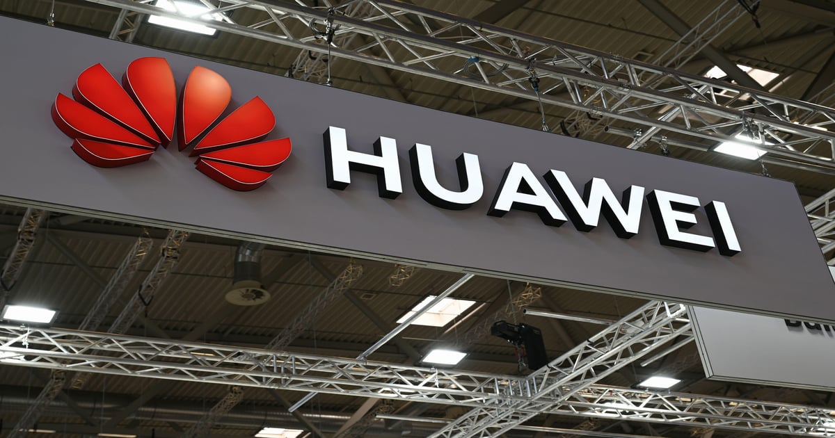 Huawei, ZTE earnings sink on higher costs