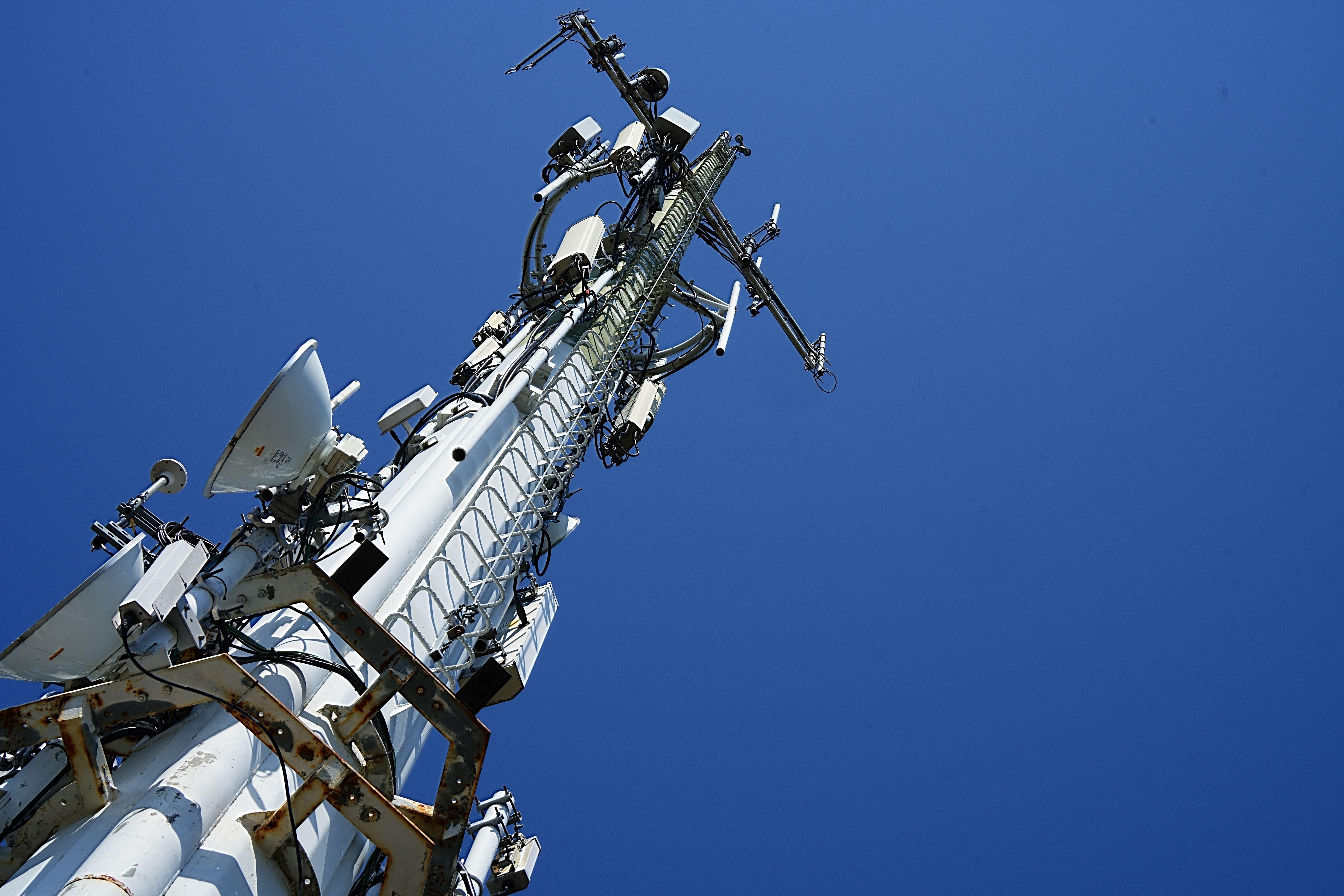 Macquarie Capital explores selling stake in Philippine telecom tower ...