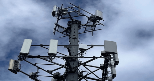 Dish inks $1B+ deal with Samsung for 5G radios