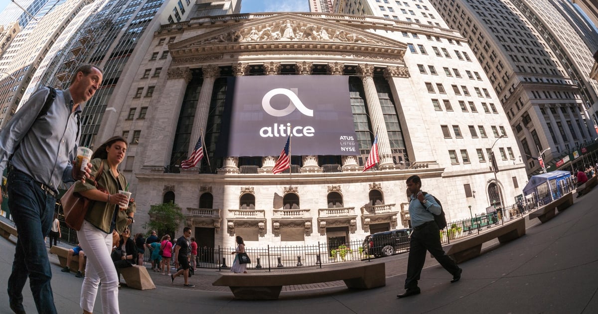 Altice USA halts some spending, taps new procurement chief amid probe ...