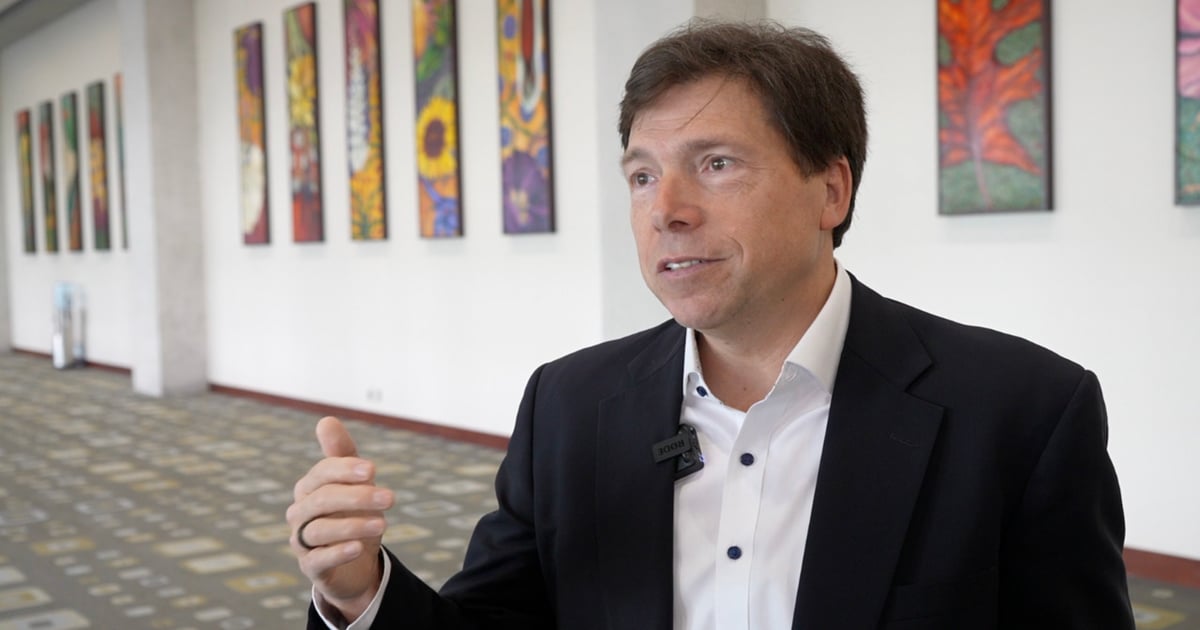 Dell's Dennis Hoffman: Packaging cloud, 5G and more for carriers