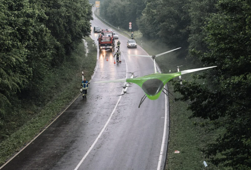 Self-Flying Electric Vehicle Tested, Largest in Europe